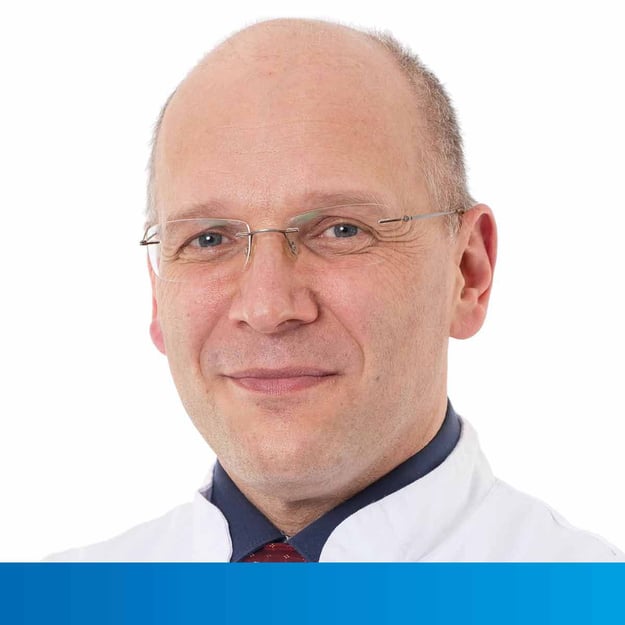 Nabelbruch (Nabelhernie) » Ursachen, Symptome & Behandlung